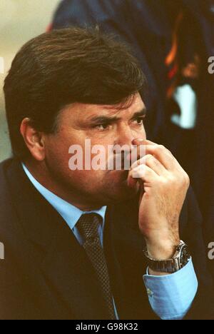 Head coach Jose Antonio Camacho Alfaro of China watches a football ...