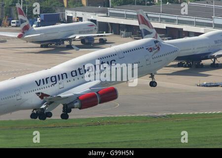 The view from inside the new Heathrow Control Tower at Heathrow Airport ...