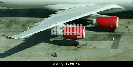 The view from inside the new Heathrow Control Tower at Heathrow Airport ...