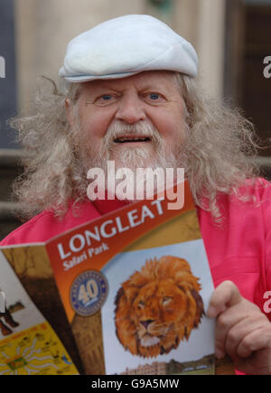 Lord Bath in front of Longleat House, as Longleat Safari Park ...