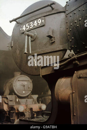LMS Black 5 Steam Locomotive Stock Photo - Alamy