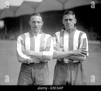 (L-R) Harry Burgess and Horace Burrows, Sheffield Wednesday Stock Photo ...