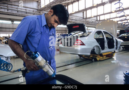 INDIA Maharashtra Pune, Daimler Chrysler Factory, assembly line for ...