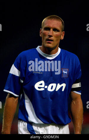 JASON DE VOS IPSWICH TOWN CAPTAIN PORTMAN ROAD IPSWICH SUFFOLK ENGLAND ...