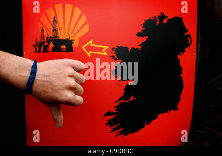 Shell to sea campaign launched Stock Photo - Alamy