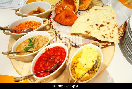 Balaleet, Harees and Margoog traditional Persian Gulf Arabic cuisine ...