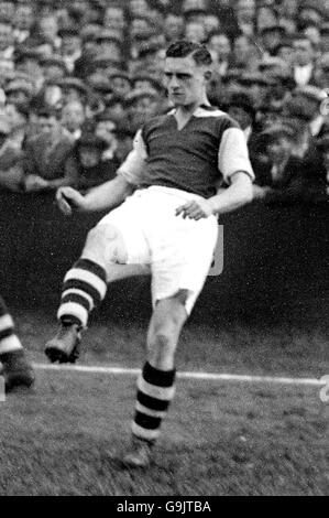 Charlie Walker, West Ham United Stock Photo - Alamy