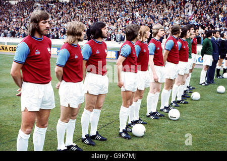 ALAN TAYLOR, WEST HAM & JOHN CUTBUSH, FULHAM Stock Photo - Alamy