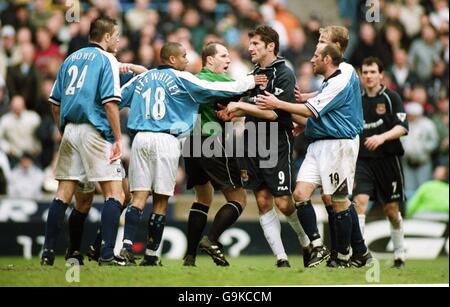 Tempers fray between Manchester City's Ruben Dias and Chelsea's Liam ...