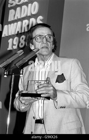 Alan Freeman DJ disc jockey in studio Stock Photo - Alamy