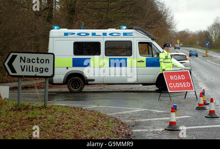 Police investigating the murder of two prostitutes from Ipswich stand ...