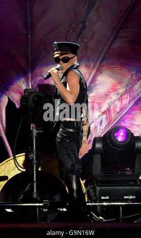 Pink Live In Concert At Wembley Arena - London Stock Photo - Alamy