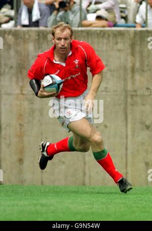 Hanazono Rugby Stadium, Osaka, Japan. 18th Mar, 2023. Ryo Shigaki (FC ...
