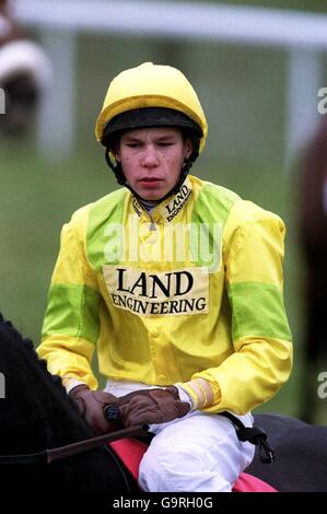 Horse Racing - Doncaster Races Stock Photo - Alamy