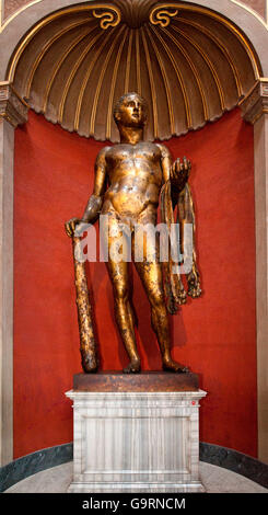 Ancient greek statue of Hercules invictus, Sala Rotonda, Pio Clementino ...