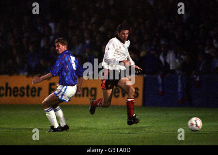 ENGLISH SOCCER. SEAN FARRELL, FULHAM Stock Photo - Alamy
