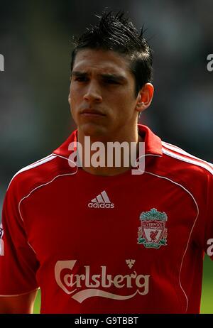 Mark Gonzalez, Liverpool Stock Photo - Alamy