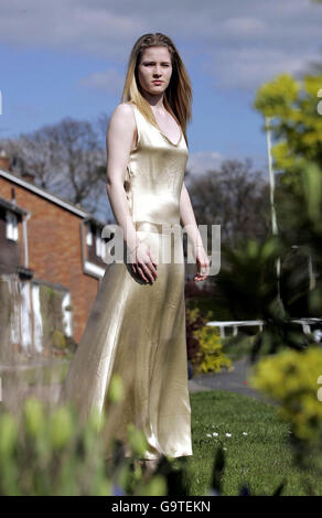 Student Kayleigh Baker, 16 who has been banned from attending her ...