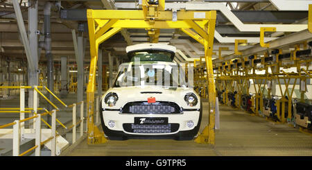 1 millionth Mini Stock Photo - Alamy