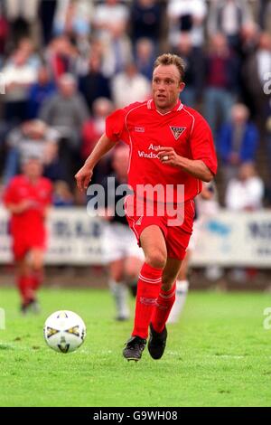 Soccer - Friendly - Falkirk v Dunfermline Athletic. Keir Nicol ...