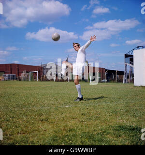 Terry Cooper, Leeds United Stock Photo - Alamy