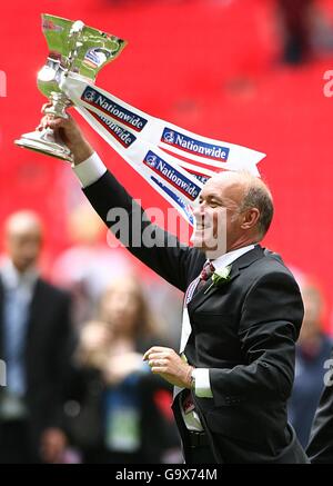 Soccer - Nationwide Conference - Play Off Final - Exeter City v ...