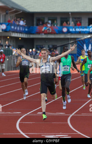 Clayton Murphy of the USA competing in the men’s 800m heat’s at the ...