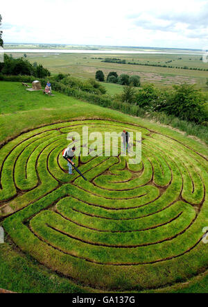 A rare medieval earth and grass maze at Alkborough, North Lincolnshire ...