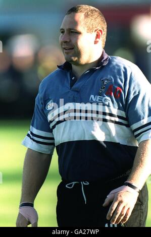 RUGBY UNION - HARLEQUINS - ADRIAN OLVER Stock Photo - Alamy