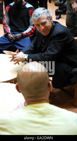 Jack Straw visits Belmarsh Prison Stock Photo - Alamy
