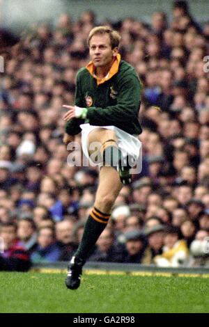 INTERNATIONAL RUGBY. NAAS BOTHA SOUTH AFRICA RUGBY CAPTAIN Stock Photo ...