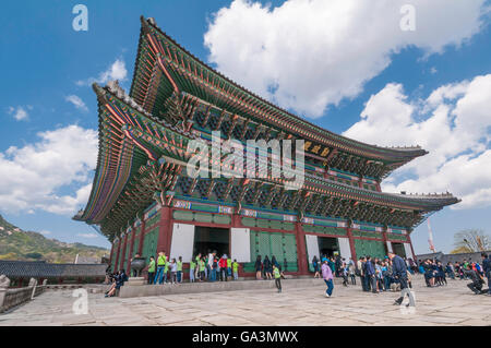 Geunjeongjeon, the Throne Hall at the Gyeongbokgung Palace, the main ...