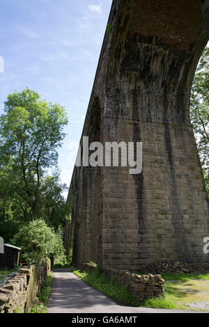Chapel Milton with a train viaduct in Derbyshire Stock Photo - Alamy