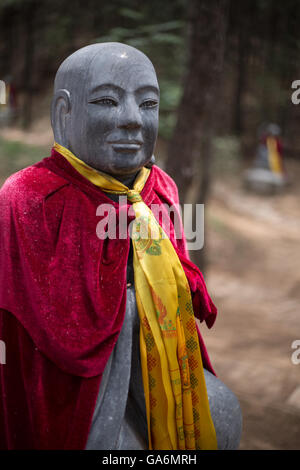 Hongluo Temple in Hongluo Mountain, in Beijing, China Stock Photo - Alamy