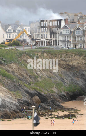 Unsafe walls are demolished at the Penhallow Hotel in Newquay, Cornwall ...