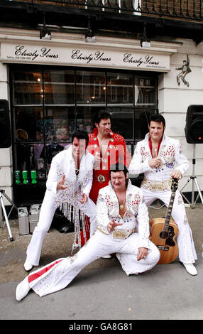 To mark the 30th anniversary of the death of Elvis Presley, tribute ...
