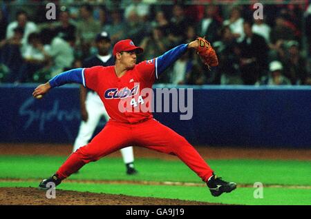 Sydney 2000 Olympics - Baseball - Final - USA v Cuba. The USA team ...