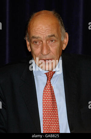 General Sir Michael Jackson during at a press conference at the ...