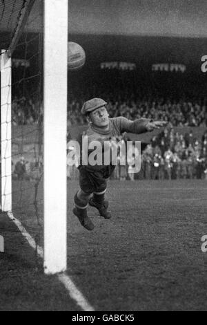 Jack Hall, Tottenham Hotspur Goalkeeper Stock Photo - Alamy