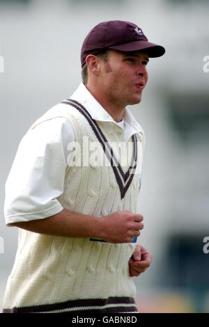 Cricket - Benson and Hedges Cup - Surrey v Kent. Surrey's Alex Tudor ...