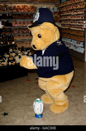 Met Police Bobby Bear Stock Photo - Alamy