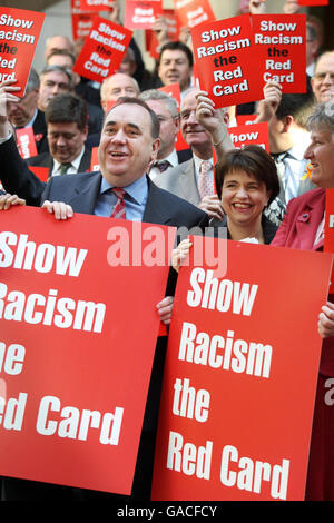 Show racism the Red card campaign Stock Photo - Alamy