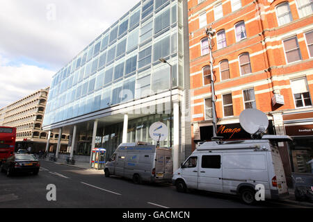 ITN Headquarters Gray's Inn Road London UK Stock Photo - Alamy