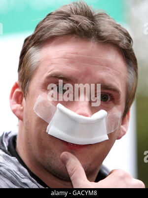 Russell Watson leaves the Alexandra Hospital Cheadle with his daughters ...