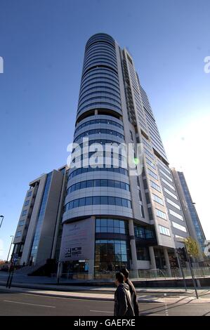 The Leeds skyline, dominated with high rise blocks and apartments as ...