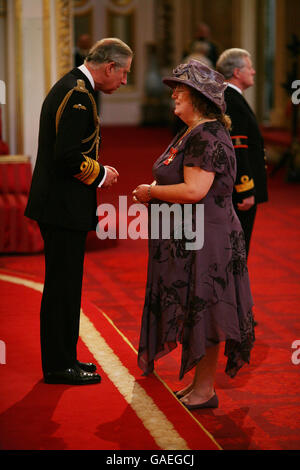 Mrs Deborah Faulkner from Shipston-On-Stour is made an MBE by The ...