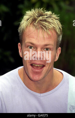 MARK SPEIGHT, PRESENTER OF THE BBC CHILDREN'S TV PROGRAMME 'SMART ...