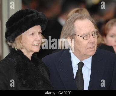 Lord Snowdon attending the funeral of the Queen mother's favourite ...