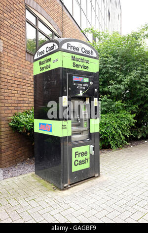 Stand alone cash machine ATM Stock Photo - Alamy