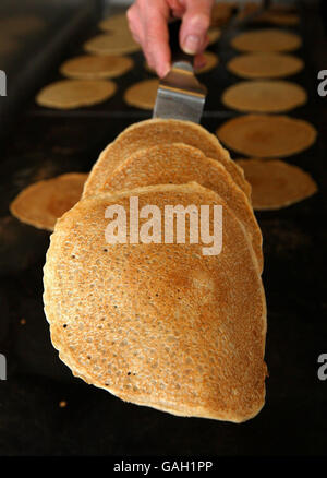 Traditional Staffordshire Oatcake Shop in Leek Stock Photo - Alamy
